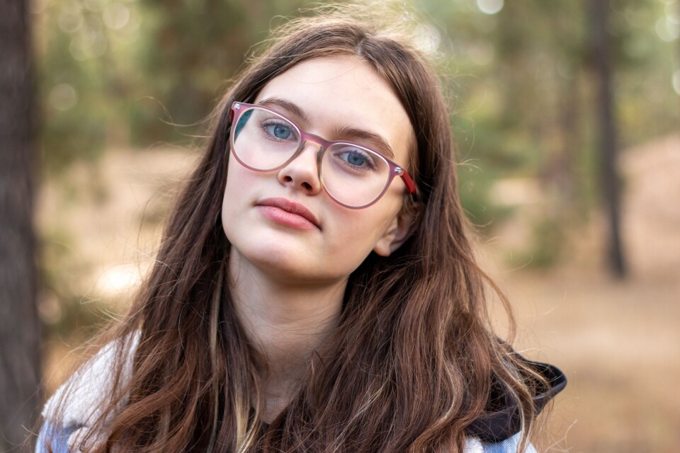 16 åring Fotograferade Kamrat Döms För Hets Mot Folkgrupp