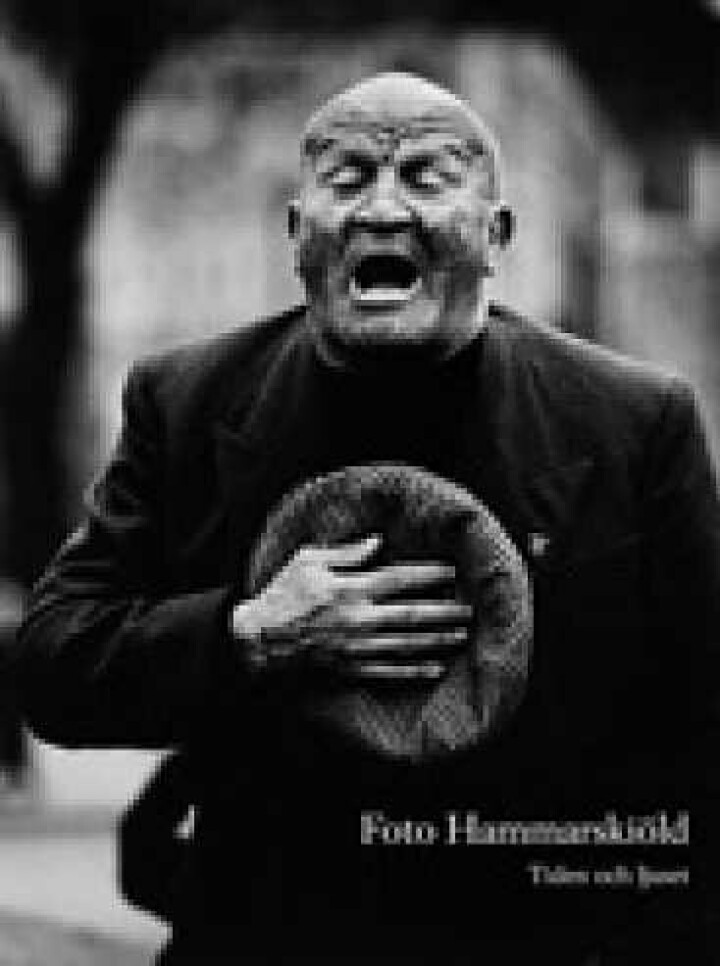 Sextio års Fotografkarriär I En Ny Bok